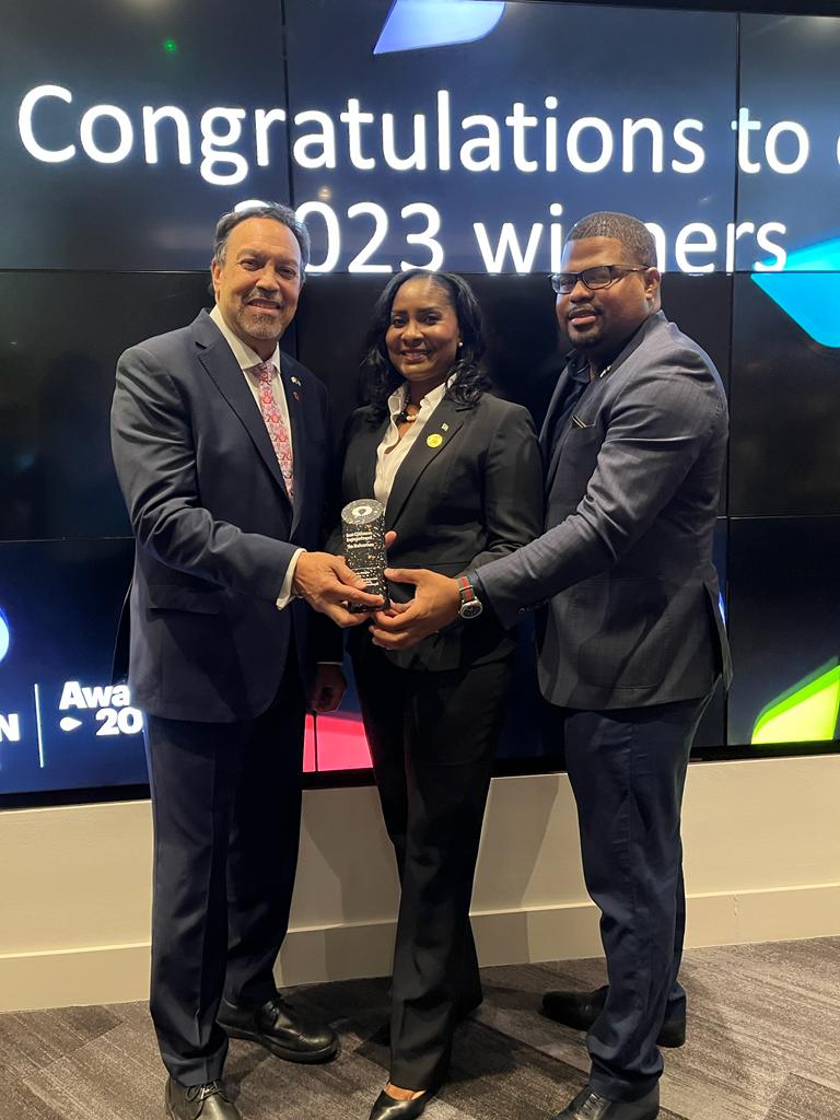 The Bahamas Ministry of Tourism, Investments & Aviation’s People-to-People Programme Wins at ...